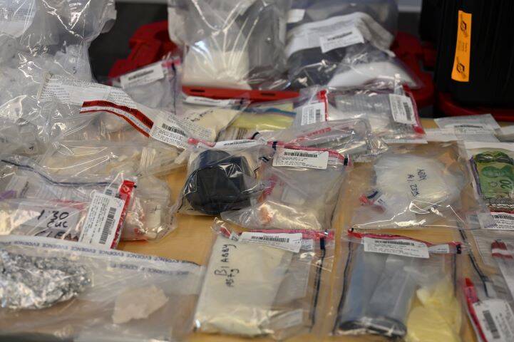 Le GPSOS de la GRC effectue une importante saisie de drogues et procède ...